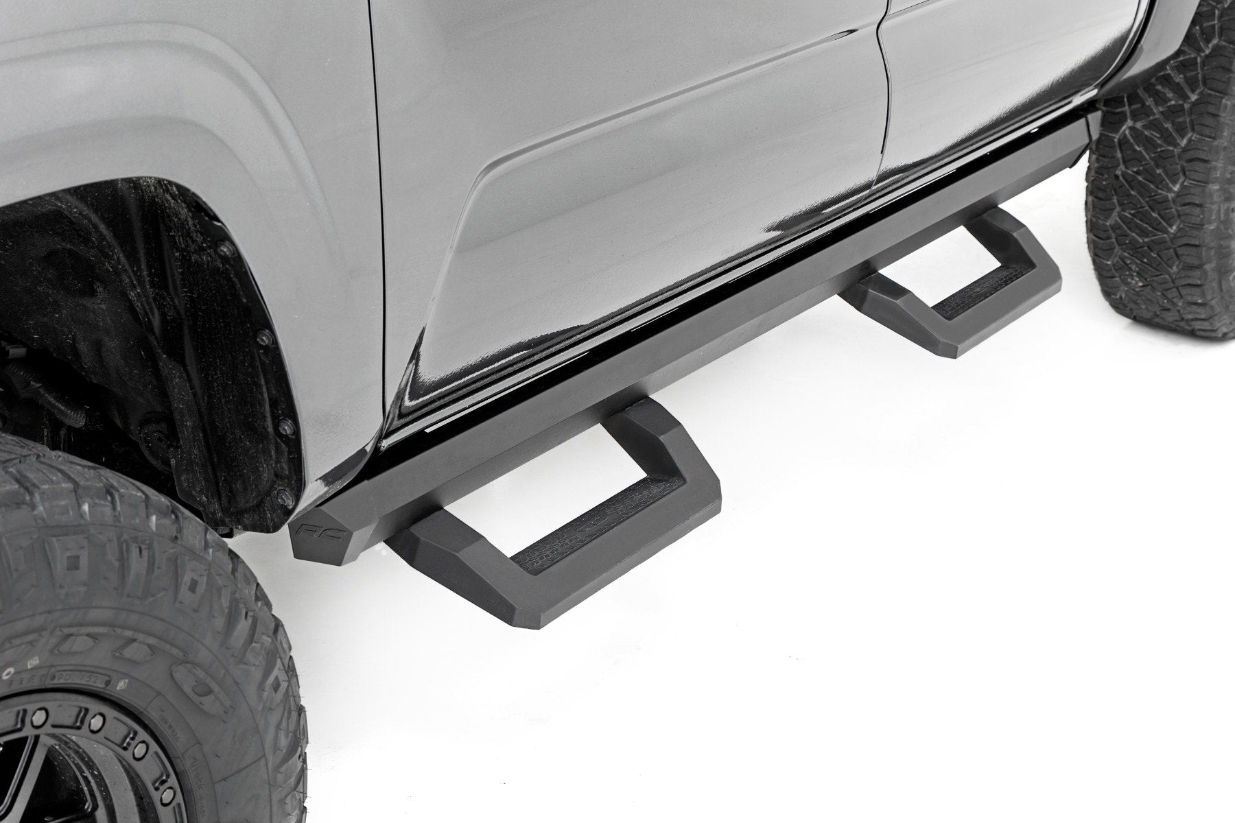 Rough Country SR2 Adjustable Aluminum Steps | Double Cab | Toyota Taco ...